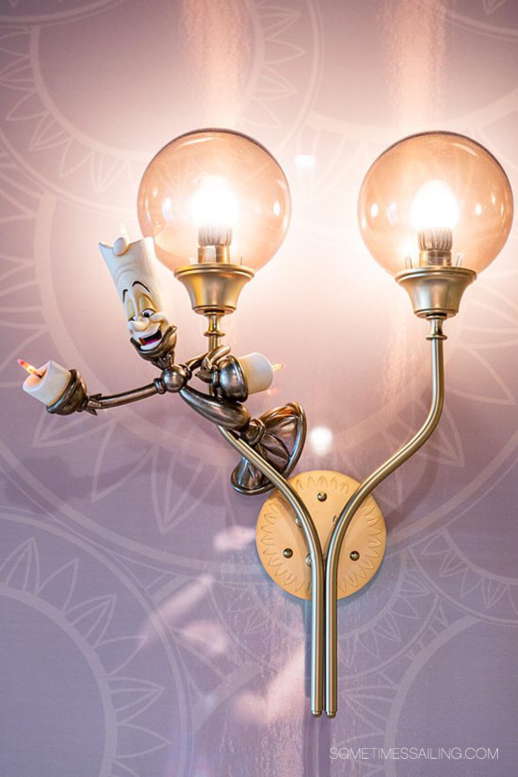 Disney Wish Enchanté Restaurant: Is It Worth It?